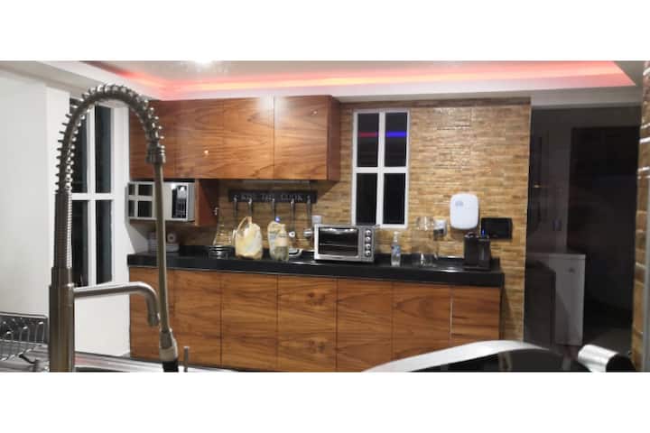 Preciosa Residencia Conócenos - 쿠에르나바카