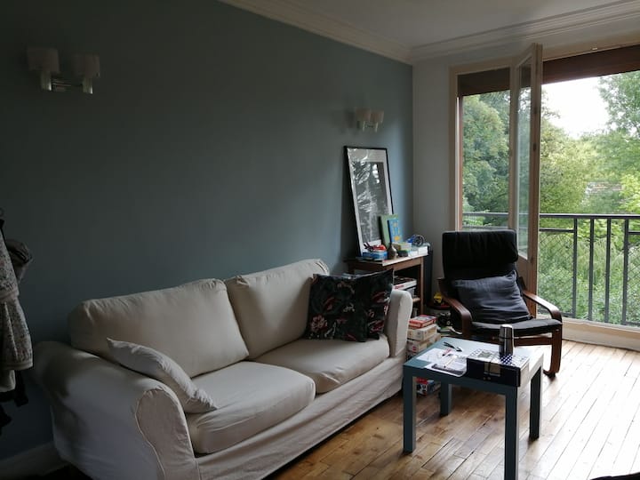 Appartement Dans Le Parc, 4 Pièces - Neuilly-sur-Marne