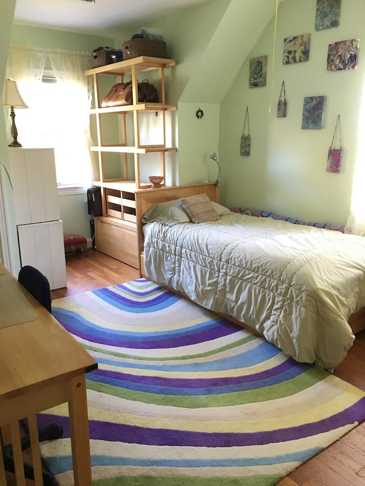Private Green Lacy Room -In Bethesda/nih/dc Suburb - Bethesda, MD