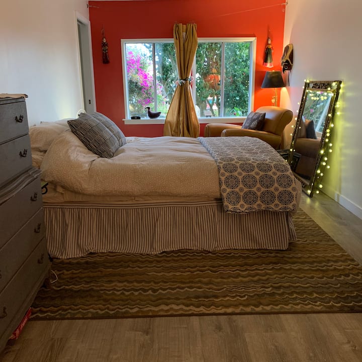 Land's End Retreat - Baker Beach, CA