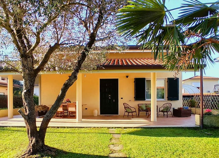 Villino Laura. Mare E Centro Storico - Marina di Pietrasanta