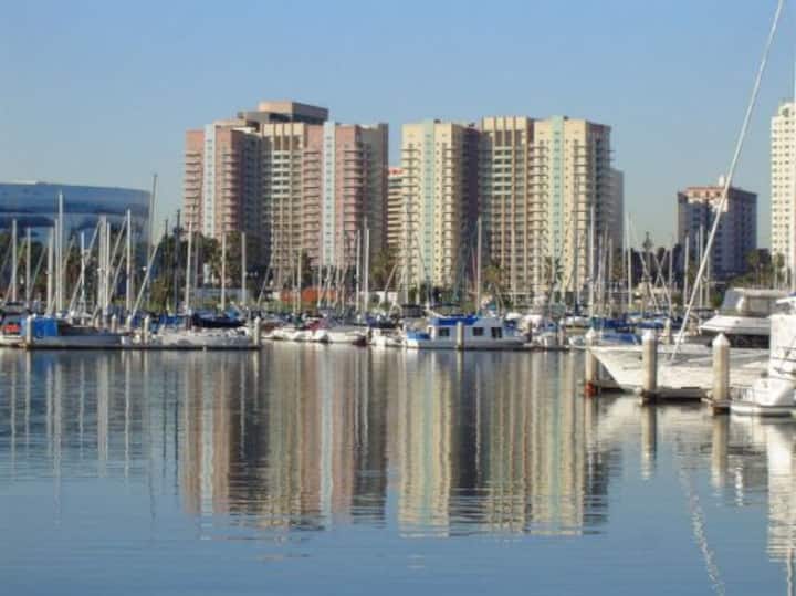 Luxury Oceanview Long Beach Condo - Long Beach, CA