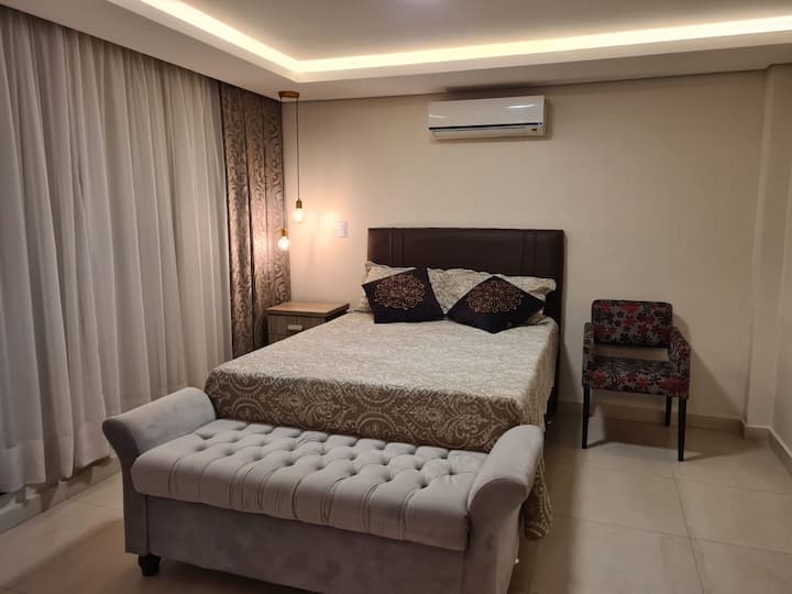 Delicioso Studio Pertinho Do Parque Barigui. - Curitiba