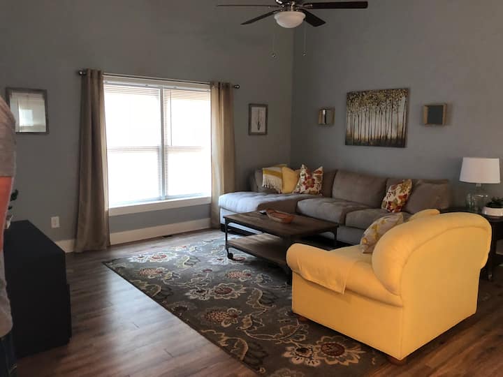 Lake View Carriage House - Hiawassee