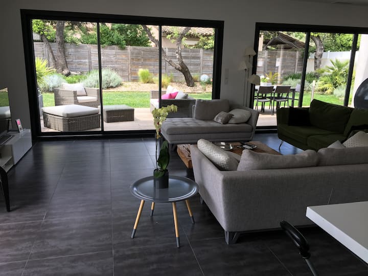 Location Maison Contemporaine Tout Confort - Villeneuve-lès-Avignon