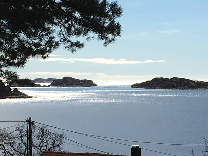 Feriehus Med Sjøutsikt - Mandal