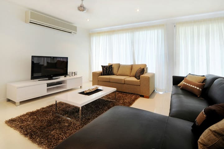 Pinnacle Apartment 8 By Hiha - Hamilton Island