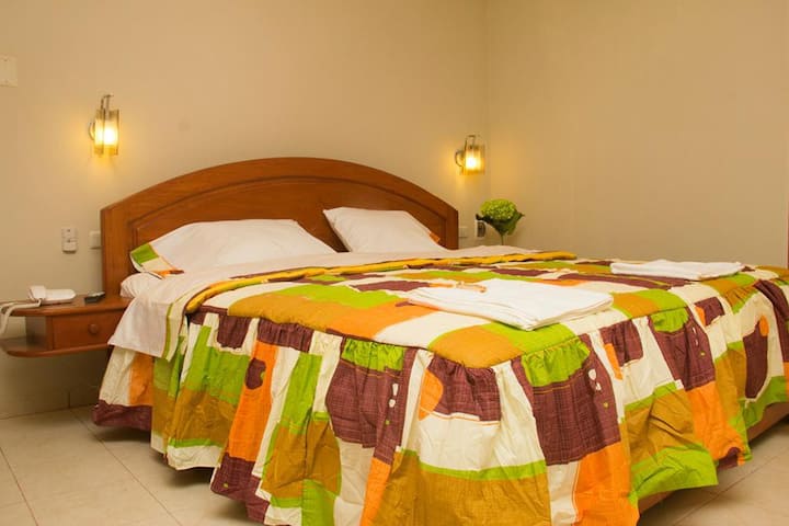 El Huerto - Puerto Maldonado