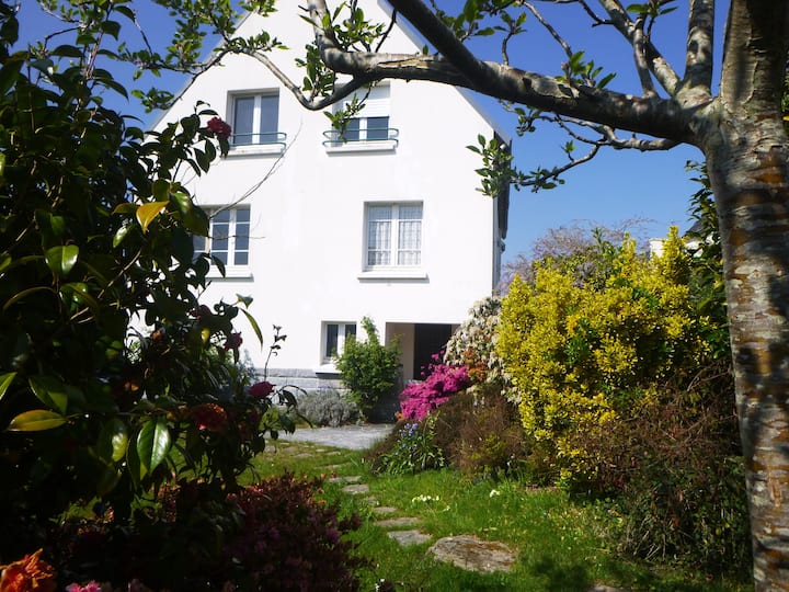 Verdure Et Calme Sur Le Frugy, Centre Ville à Pied - 坎佩爾