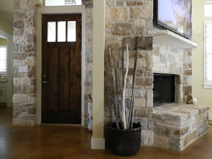 Soco Stone House - Austin, TX