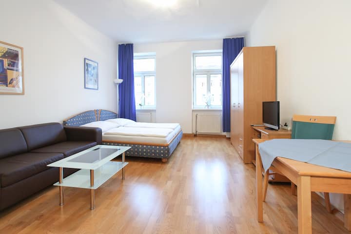 Gemütliches, Kleines Apartment Für 2 In Zentrumsnähe - Wien