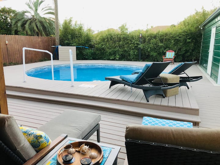 4bd/2bth, Close2beach,pool&spa,coverpatio,sundeck - Galveston, TX