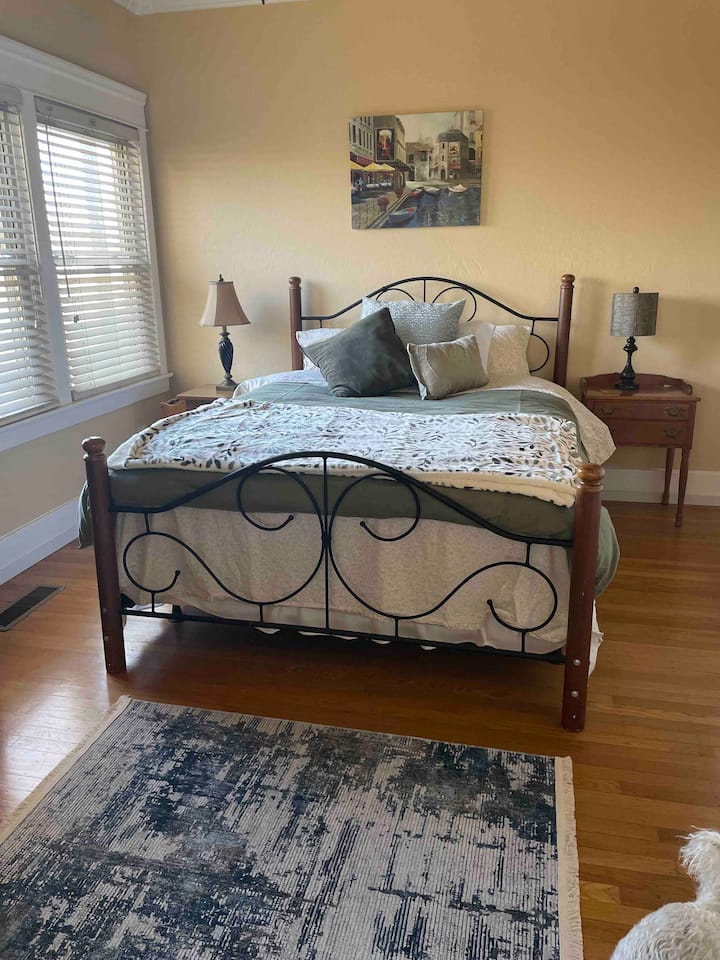 Villa Suite Near Sequoia Park - Exeter, CA