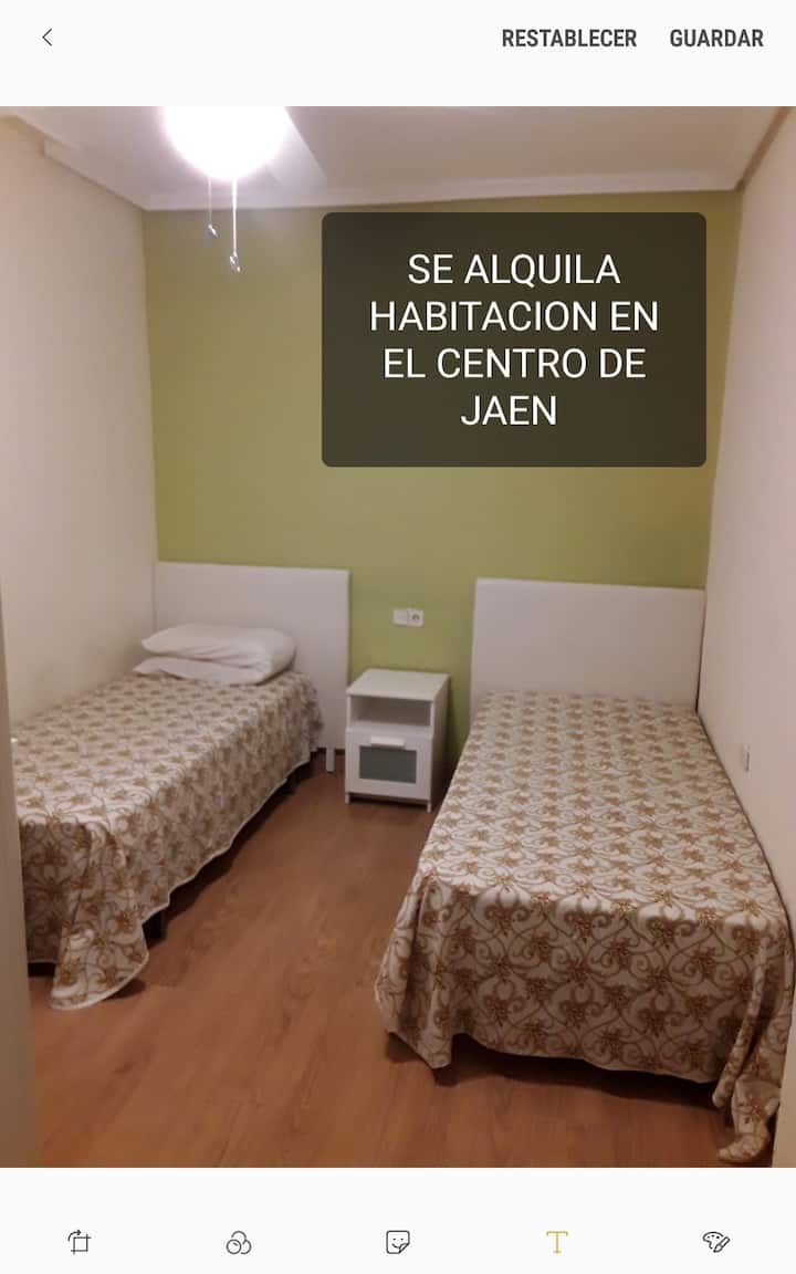 Habitacion Doble En El Centro De Jaén - Jaén