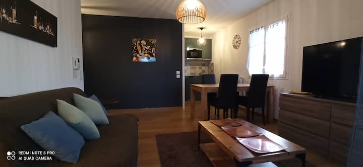 Bel Appartement Avec Grande Terrasse - Urrugne