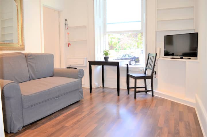 Cute & Peaceful 1 Bed - Dublin
