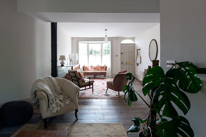 Georgian Gem On Trinity Square · Old Town Margate - Broadstairs