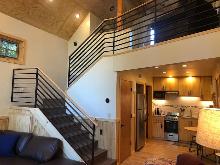 Clean Modern Cabin With Tesla/j1172 Ev Charger - Idyllwild-Pine Cove, CA