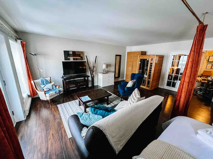 Loft Saint Roch Avec Sauna & Parking Citq - Québec, QC