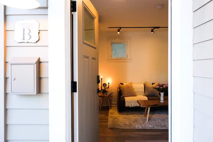 Cozy Nob Hill Apartment - ポートランド, OR