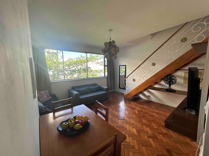 Apartamento Duplex Em Copacabana Com Garagem - Ipanema