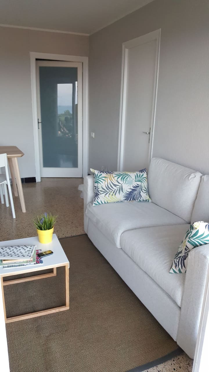 Apartamento  Con Bonitas Vistas En Castelldefels - Castelldefels