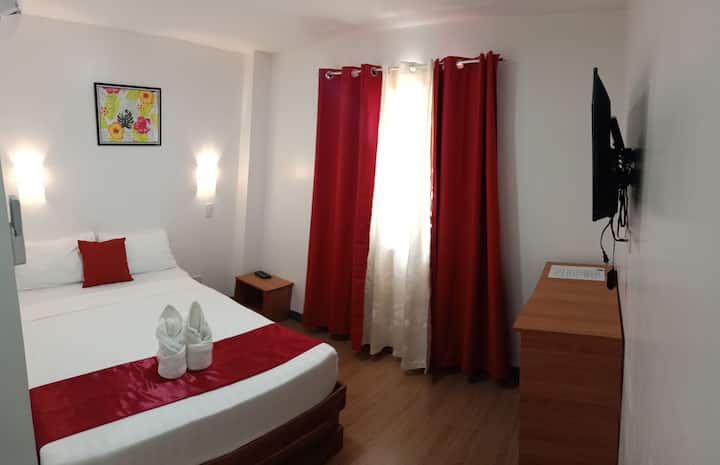 Virginia Suites: Budget Friendly Room - El Nido
