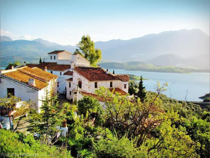Casa Hombre Verde - Los Castillejos - Comares
