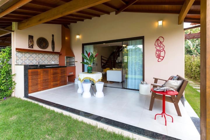 Excelente Casa De 4 Quartos. ÓTimo Bairro. - Paraty