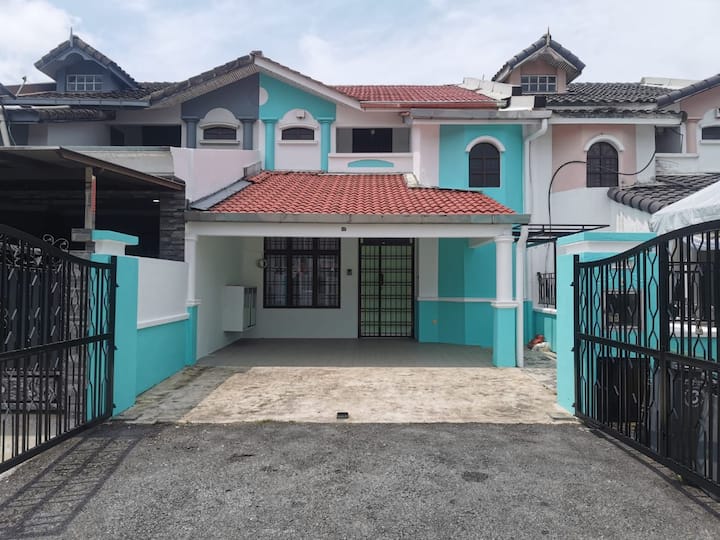 Jmkt Homestay @ Bandar Seri Alam - Pasir Gudang