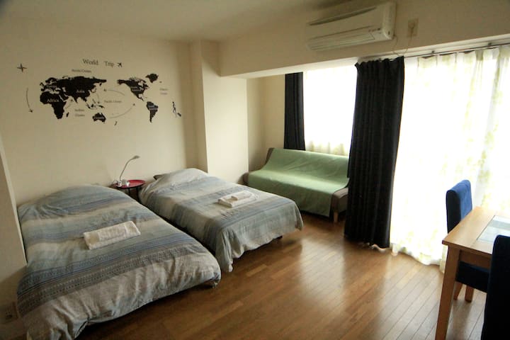 Studio  In West Shinjuku, Local Neighbourhood - Shinjuku City