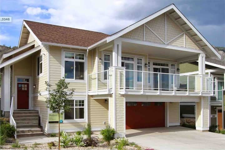 Lakeview Cottage! Lots Of Space For Everyone! - Oliver