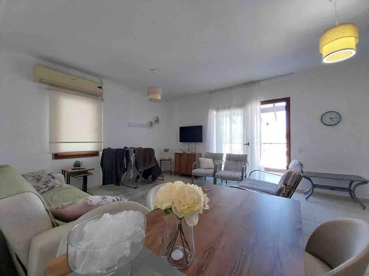 Manzara Ve Mutluluk - Bitez