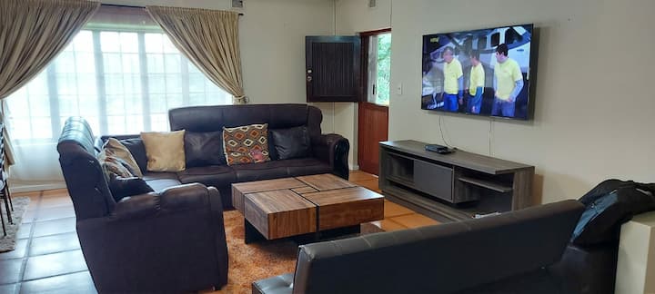 Two Bedrooms In Shared Home Near Wild Coast & Csno - Port Edward