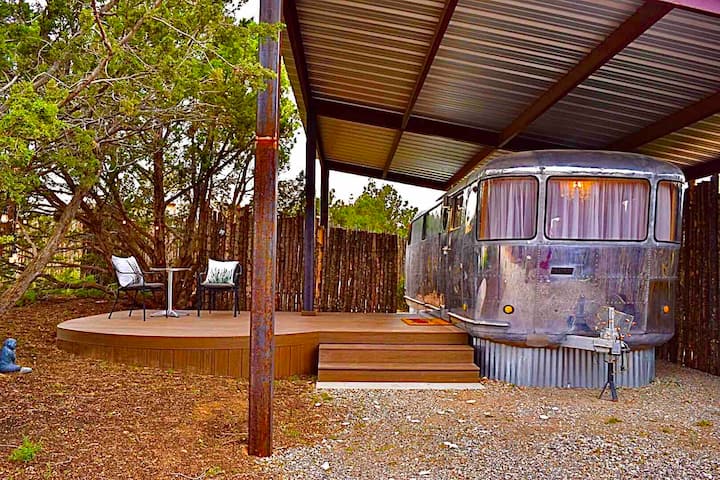Camper rentals, Airstream rentals | Airbnb