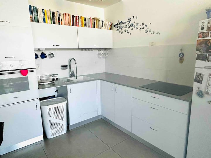 Cute Studio With Balcony - Tel Aviv-Yafo