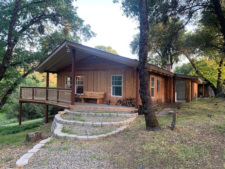 The Rustic Ranch - Welcomes Outdoor Enthusiast - Oakhurst, CA