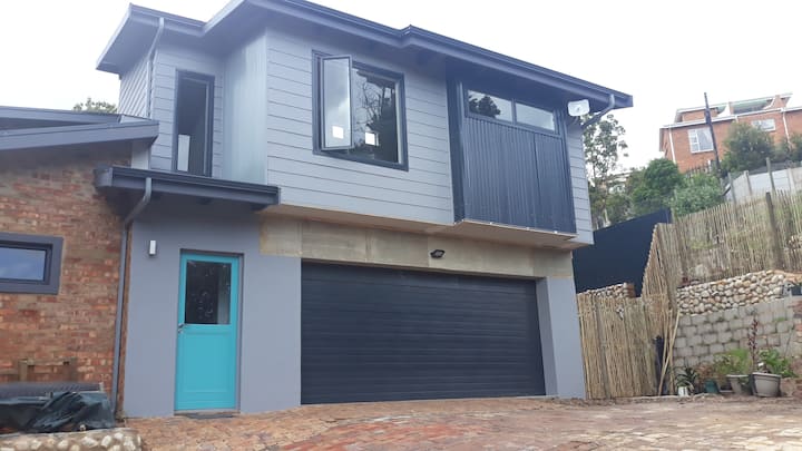 Pet Friendly Holiday Bliss In Knysna - Knysna
