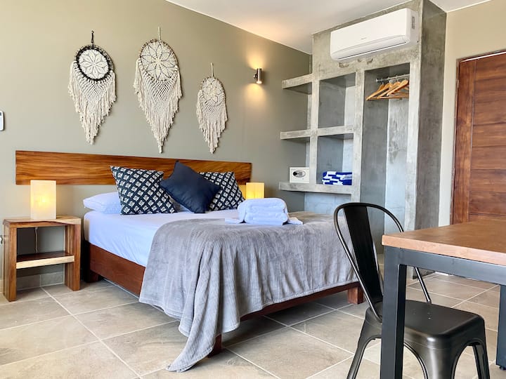 "Cabo Nest" - Ocean View, Pool & Private Terrace - San José del Cabo