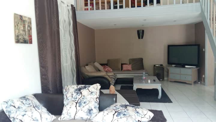 Chambre Privée Dans Une Villa - Lodève