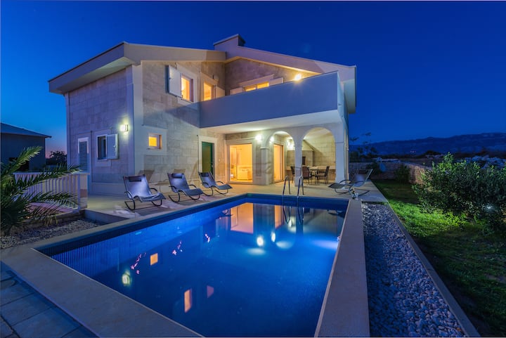 Villa Stani -Luxury Villa With Pool - Novalja