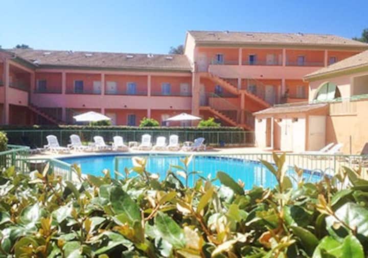 Appartamento  4/6 Persone A 200 Mt Dalla Spiaggia - Corse