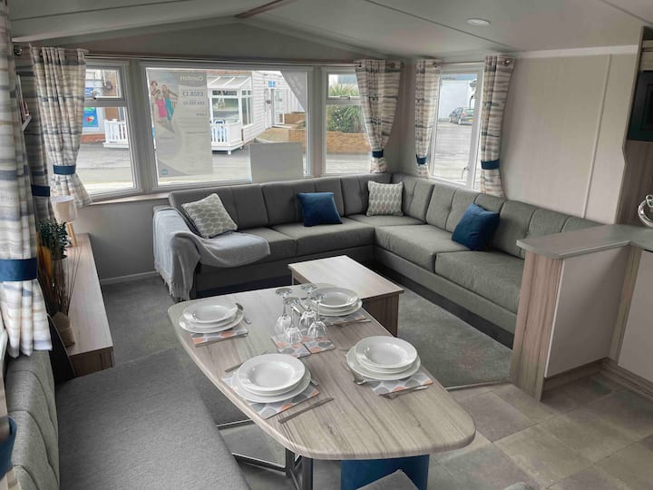 New 8 Berth Caravan At Carmarthen Bay Holiday Parc - Laugharne
