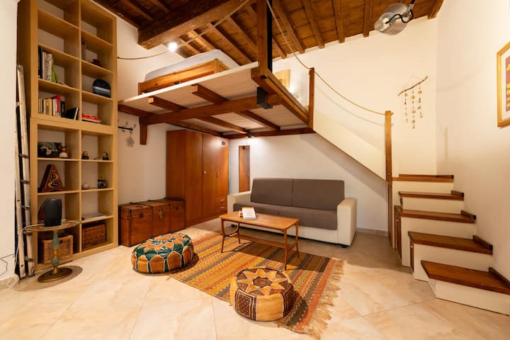 Keys Of Italy -Pilastri-central Studio With Patio - Florencia