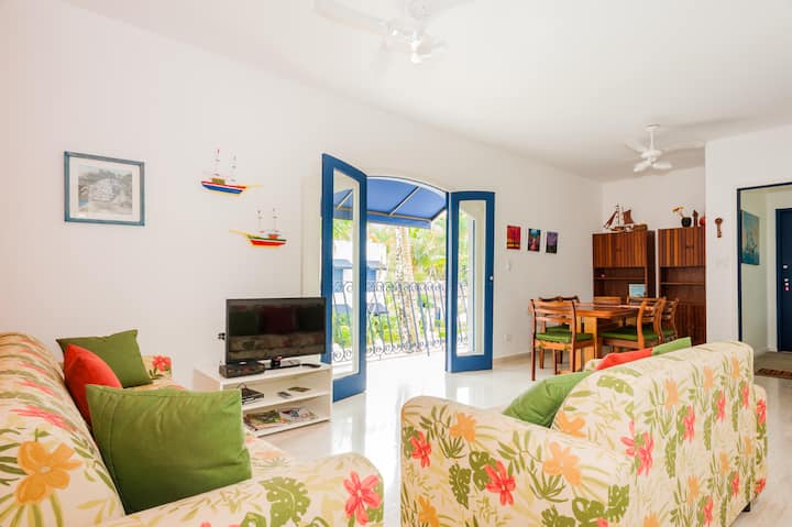Apartamento Em Condomínio Com Piscina - Ubatuba