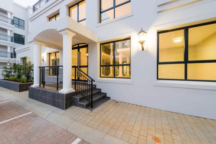 Condo In The City - Sandton