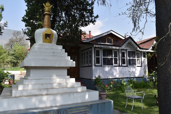 Yuthok Homestay, Raison, Kullu - Kullu