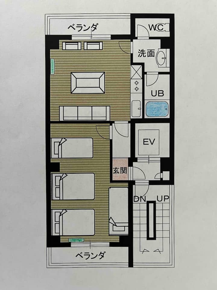 5-minute Walk From Nihonbashi Station / 5-minute Walk From Kuromon Ichiba And Dotonbori / 24-hour Supermarket And Convenience Store / Near Namba And Shinsaibashi / Luggage Storage Available In Front Of The Building / Families Are Welcome / Fixed Wi-fi Ava - Dotonbori