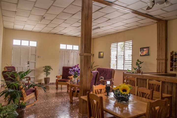 Hostal El Gallo 2 Habt Matrimonial Y Familiar - Cuba