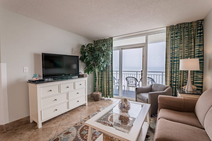Oceanfront 3br/2ba, Park On Same Level As Condo